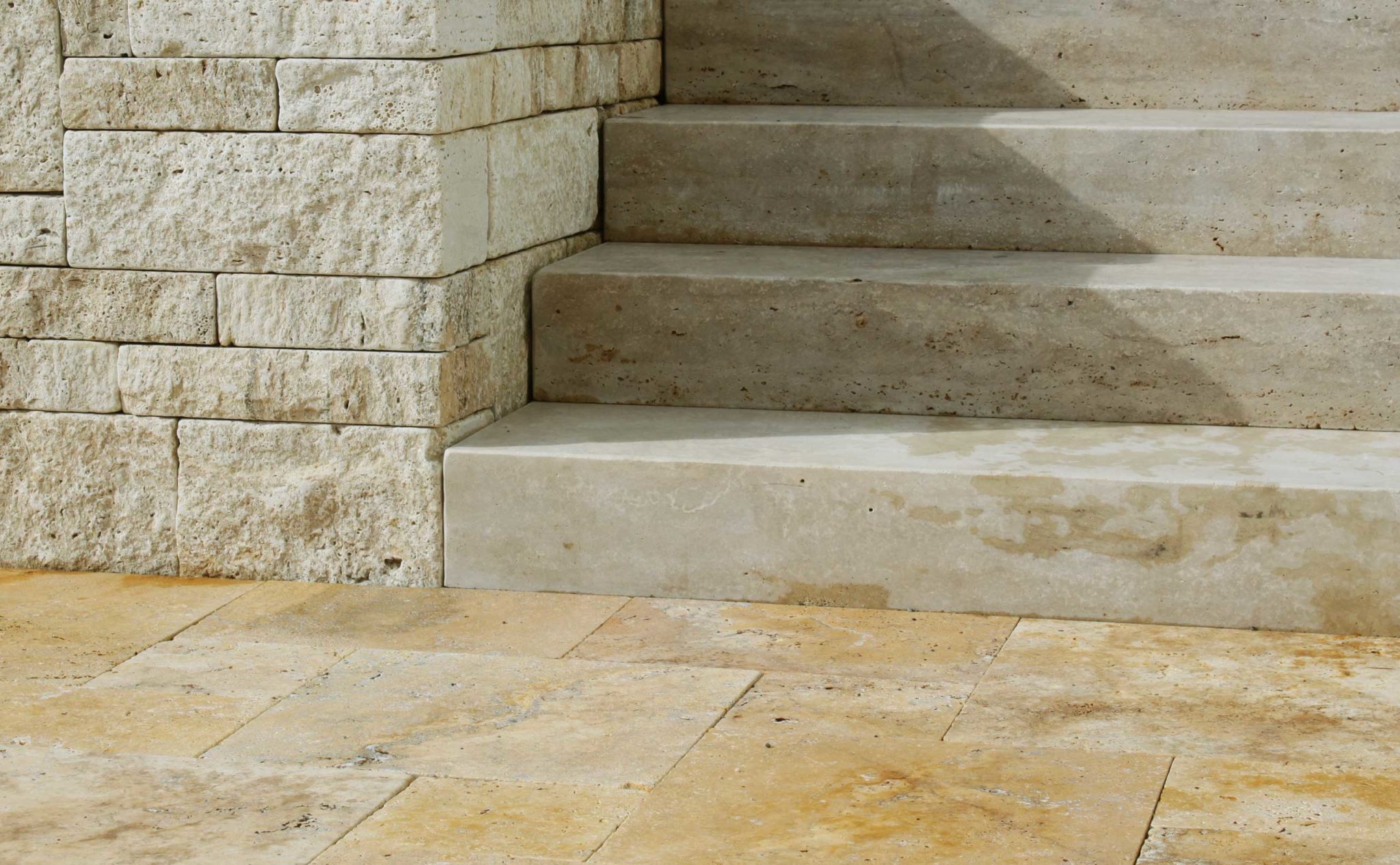 Travertin Blockstufen – Naturstein Paradies